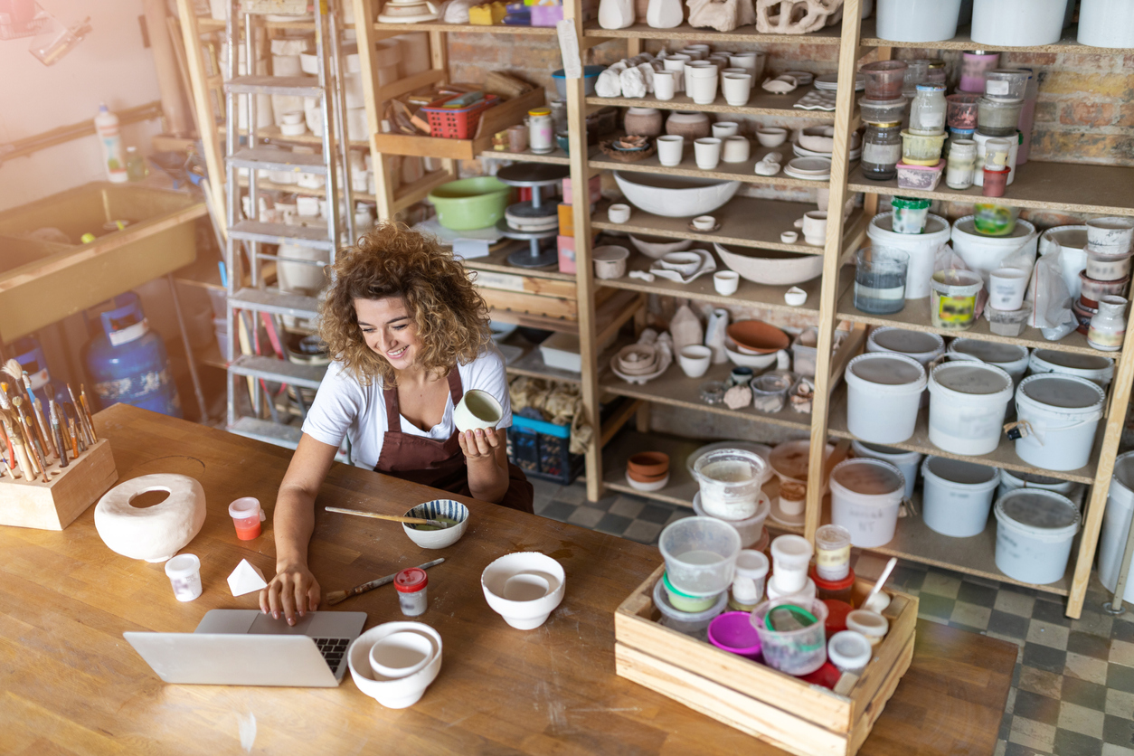 How to Set Up a Professional Art Studio