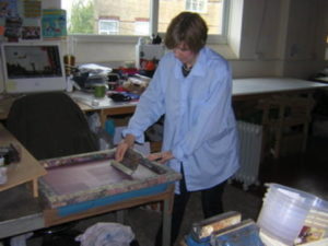 Essential tools and materials for screen printing | ArtWeb