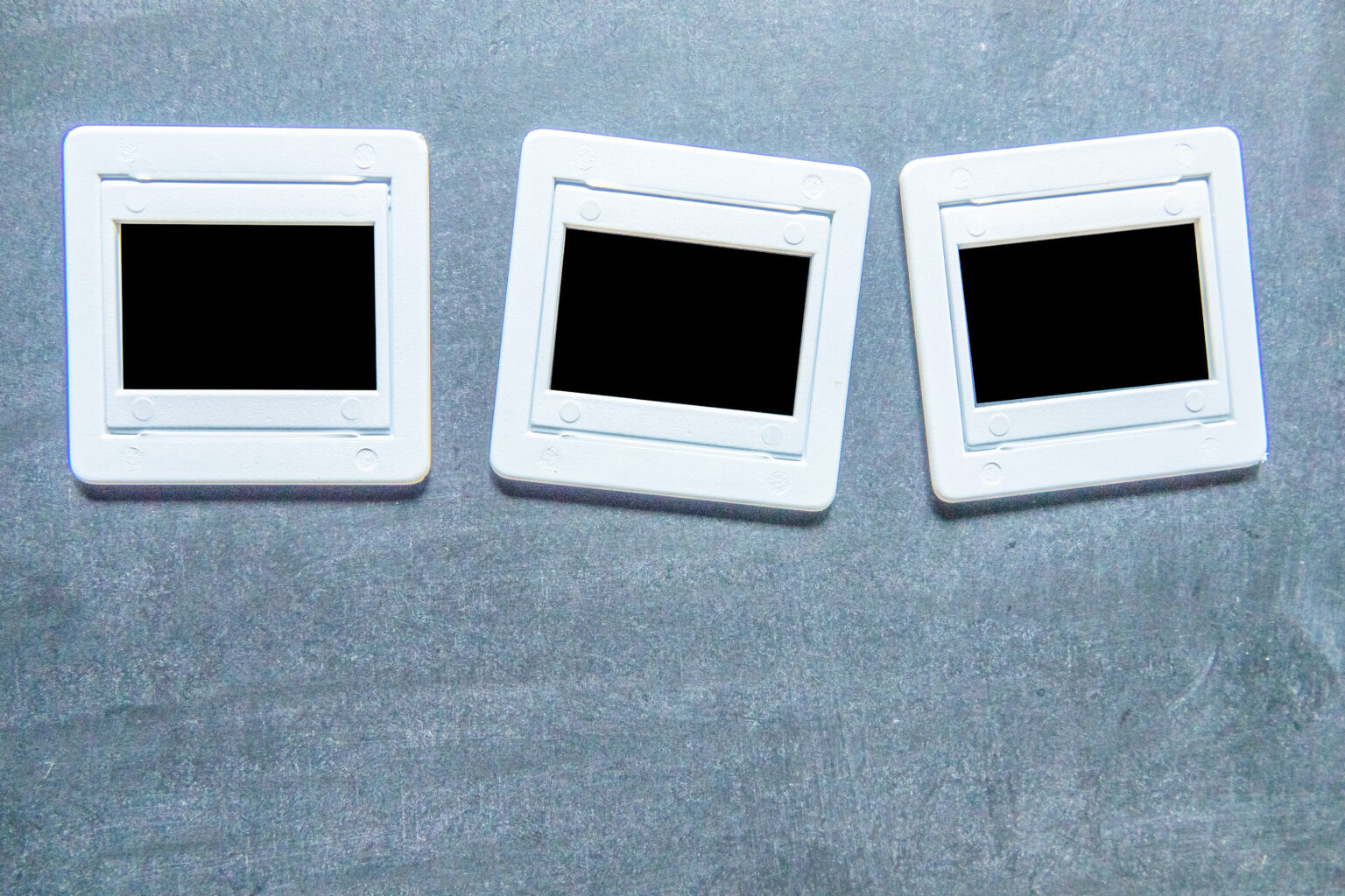 How to Create an Art Portfolio: Slides, Physical and Digital